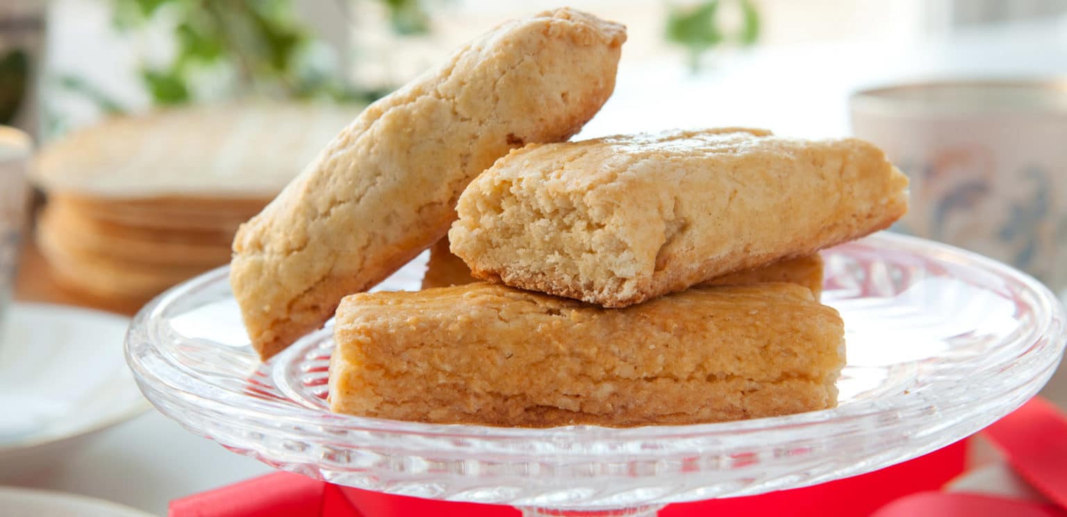 Oppskrifter på over 90 forskjellige julekaker | Enkle oppskrifter | Melange