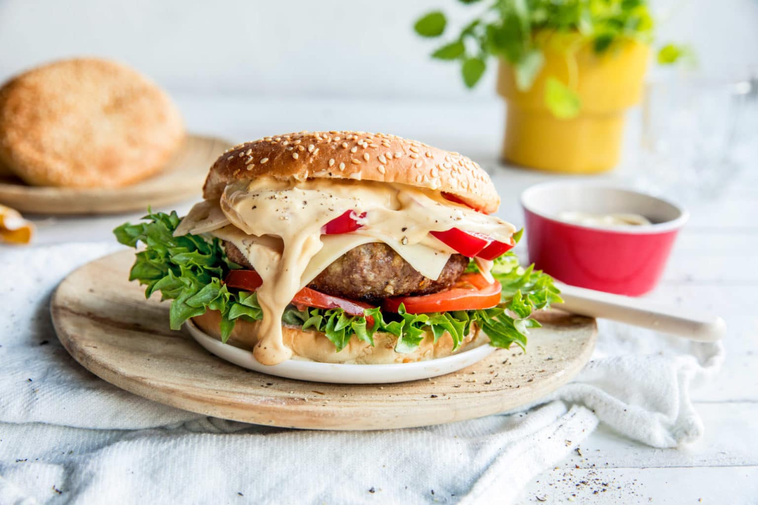 6 digge hamburgerdressinger du enkelt lager selv | Mills majones