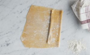 Slik lager du hjemmelaget pasta uten pastamaskin | Olivero